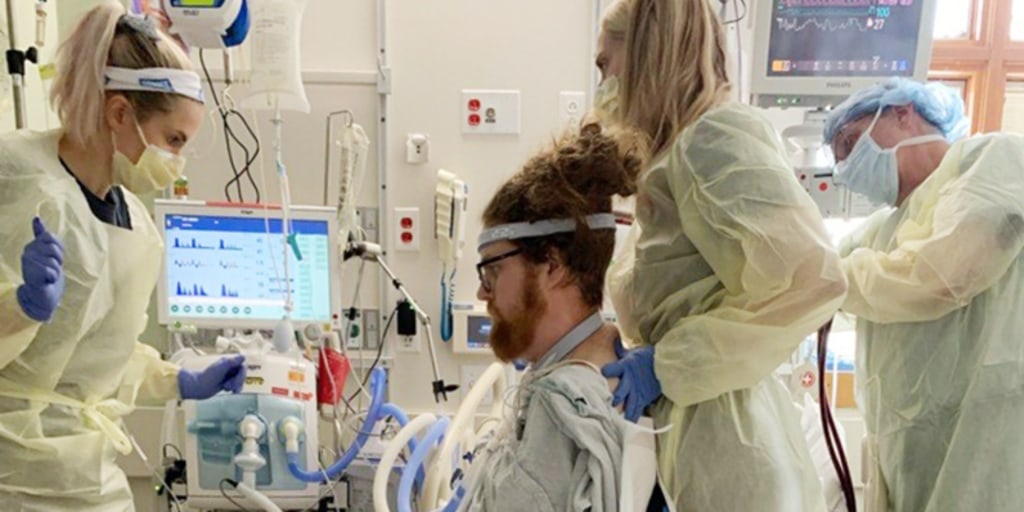 The families of two unvaccinated men who had to undergo major lung ...