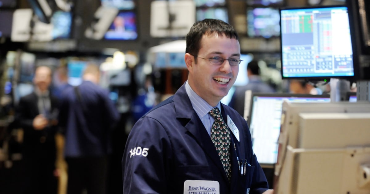 Signs of life on Wall Street, amid plenty to fret