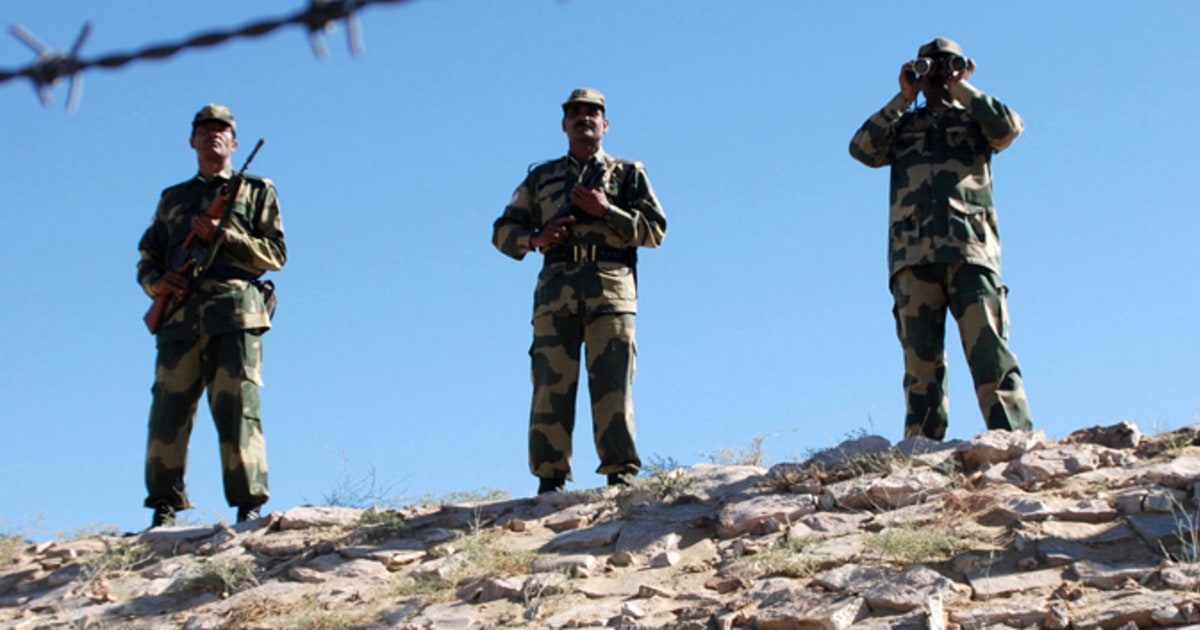 Pakistan: India moves troops to shared border