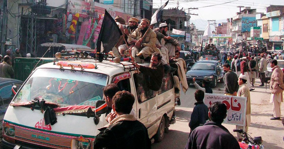 U.S., allies dismayed by Pakistan deal in Swat