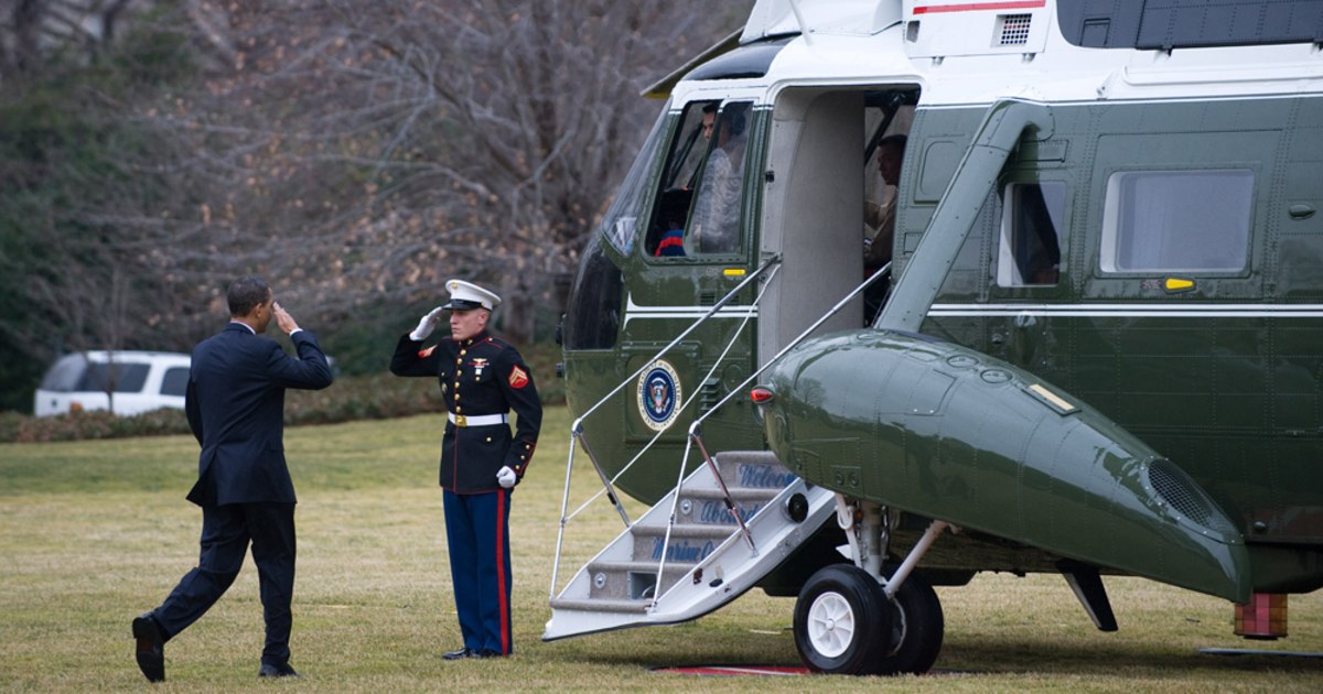 Aging Marine One may force Obama's hand
