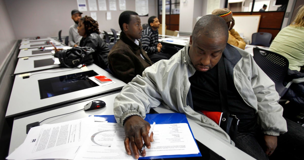 Jobless rate soars to 8.5 percent in March
