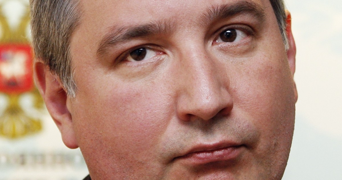 Envoy: NATO bars Russian diplomats from HQ