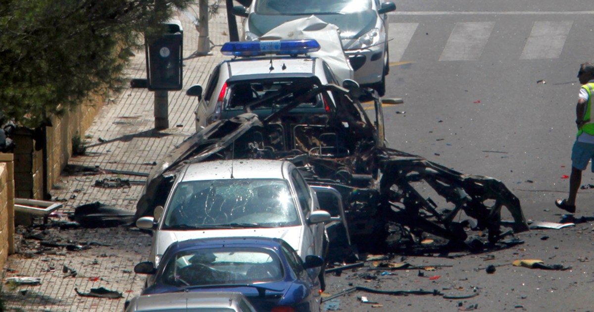 2nd bomb found on Spanish island after blast