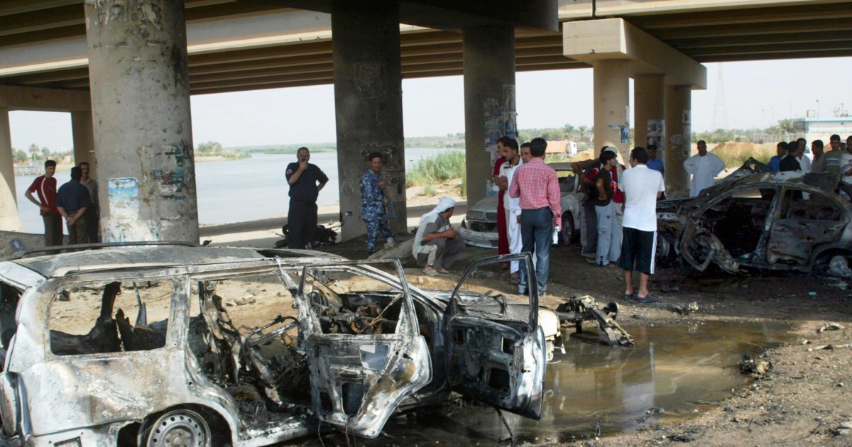 Bombers kill at least 17 in Iraq