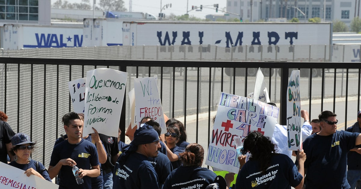 Wal-Mart CEO faces union push from workers