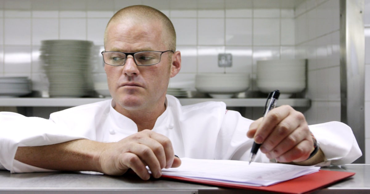 Renowned British chef apologizes to sick diners