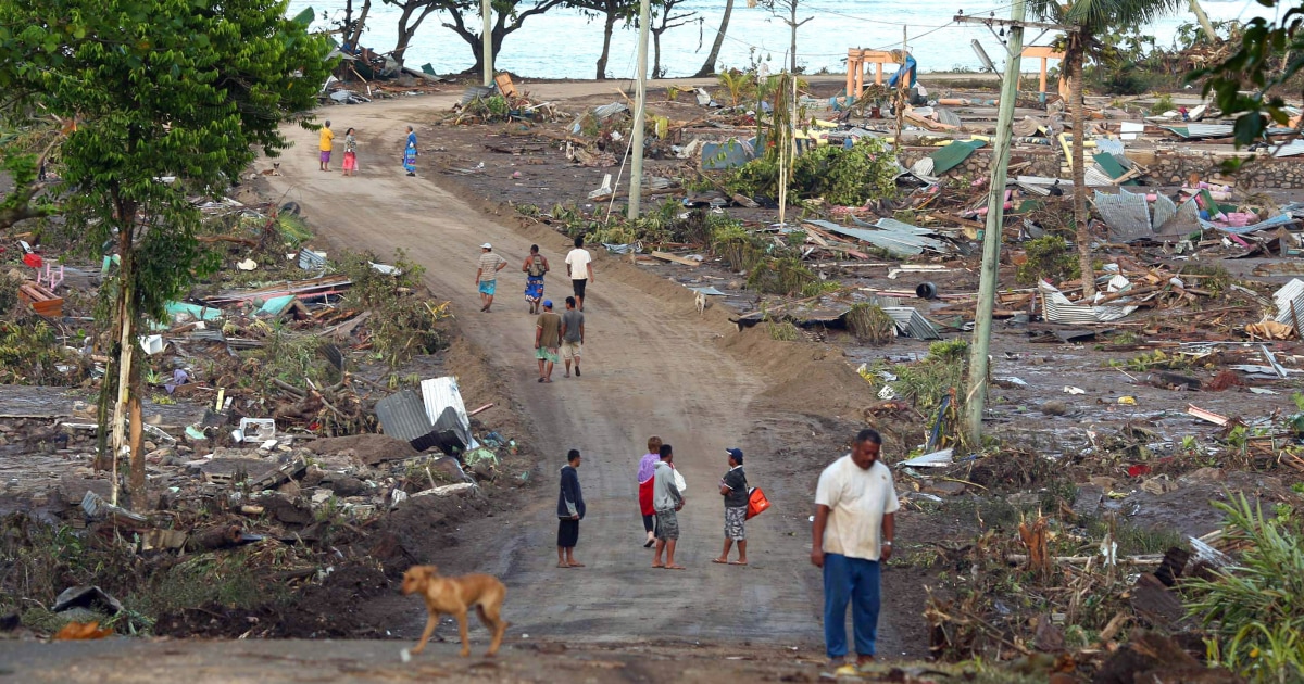 Disaster aid flows to tsunami-hit Samoas