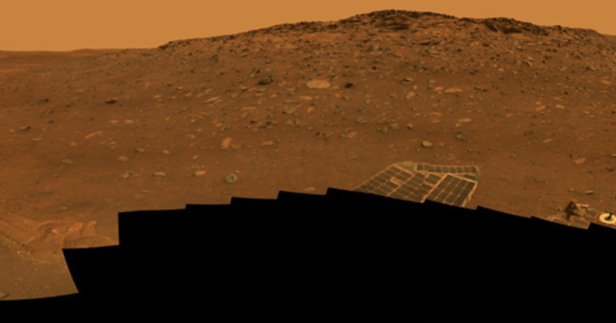 Crippled Mars rover is chilled, but still alive