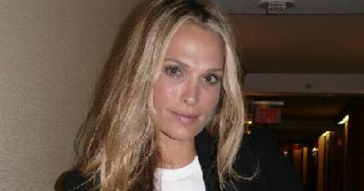 Molly Sims joins fight against malaria