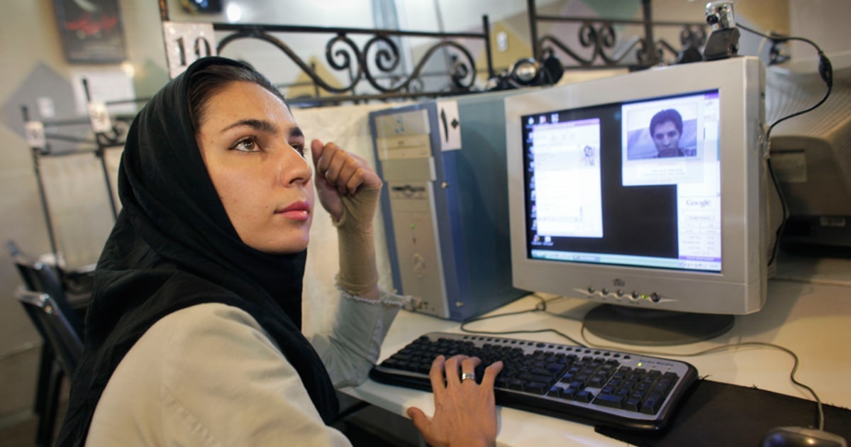 Iran chokes off Internet ahead of protests