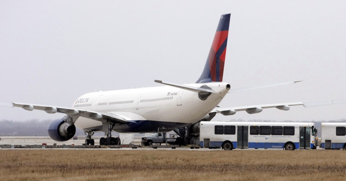 Jet bomb plot review shows more missed clues