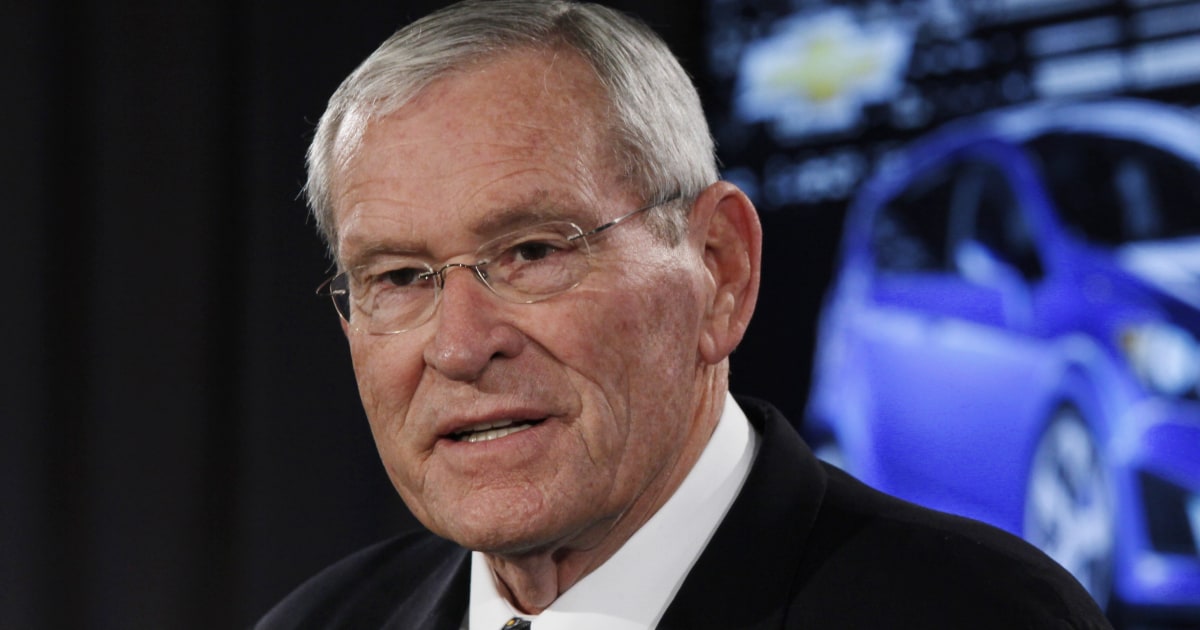 Whitacre has his work cut out for him at GM