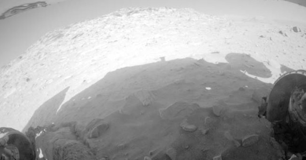 Crippled Mars rover fails to phone home