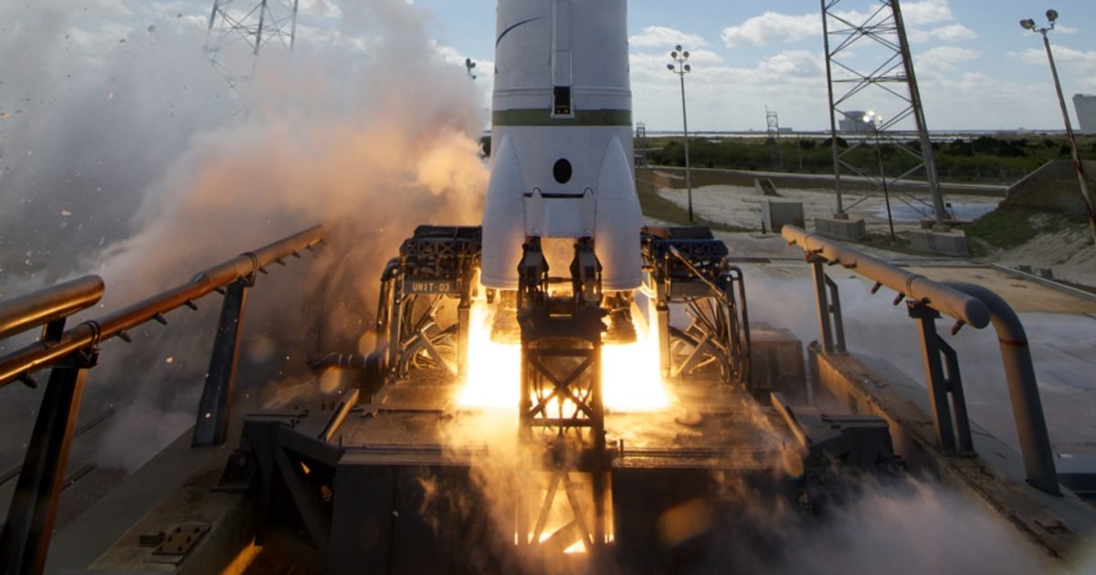 SpaceX tests rocket engines for NASA role