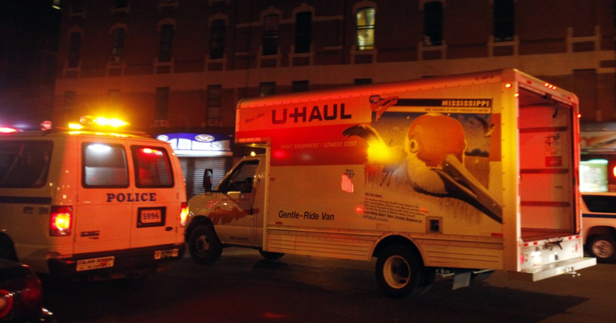 Suspicious truck sparks new NYC terror scare