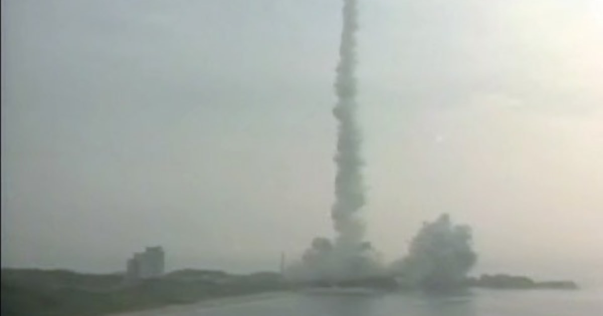 Japan launches Venus probe and solar sail