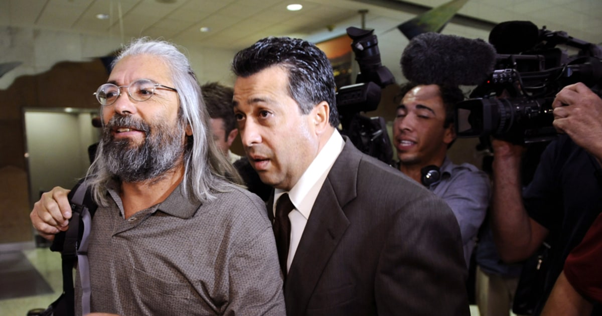 Bin Laden hunter is released, returns to U.S.