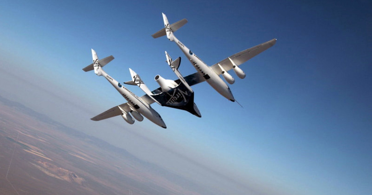 Private spaceship makes first crewed flight