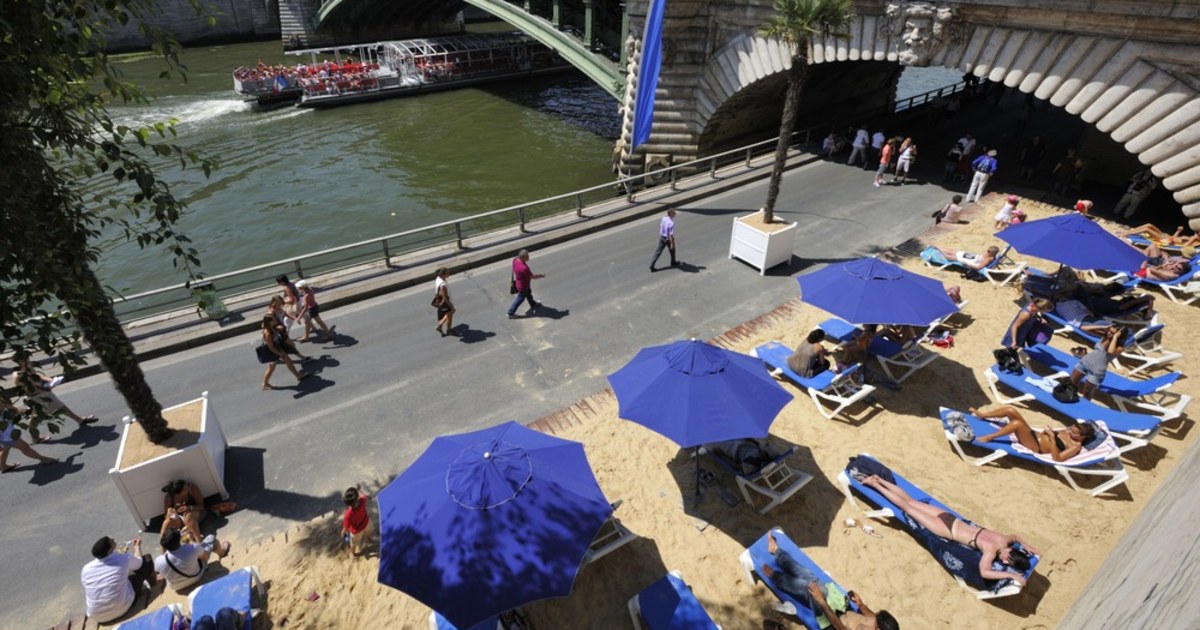 Tropical fun and sun in heart of Paris