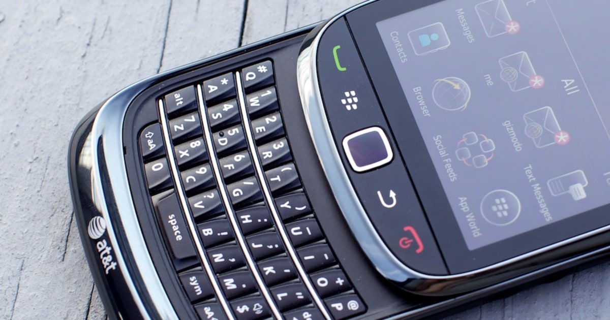BlackBerry Torch first look: Weirdly evolved