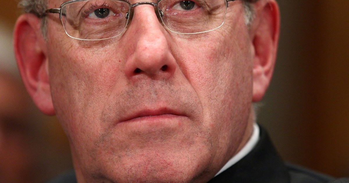 Feinberg takes over oil spill claims, vowing new rules to speed process