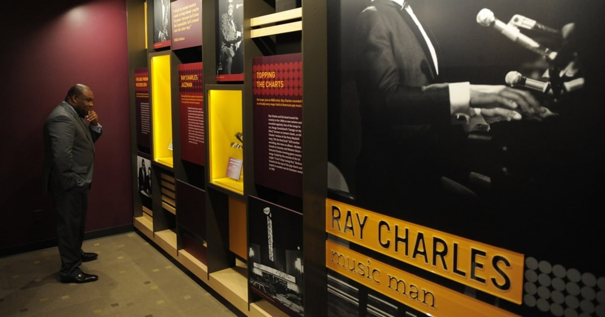 Ray Charles museum opens in L.A.