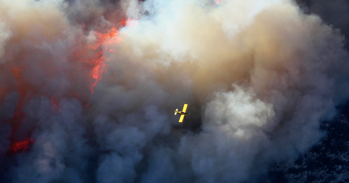 World helps fight Israel's worst-ever wildfire