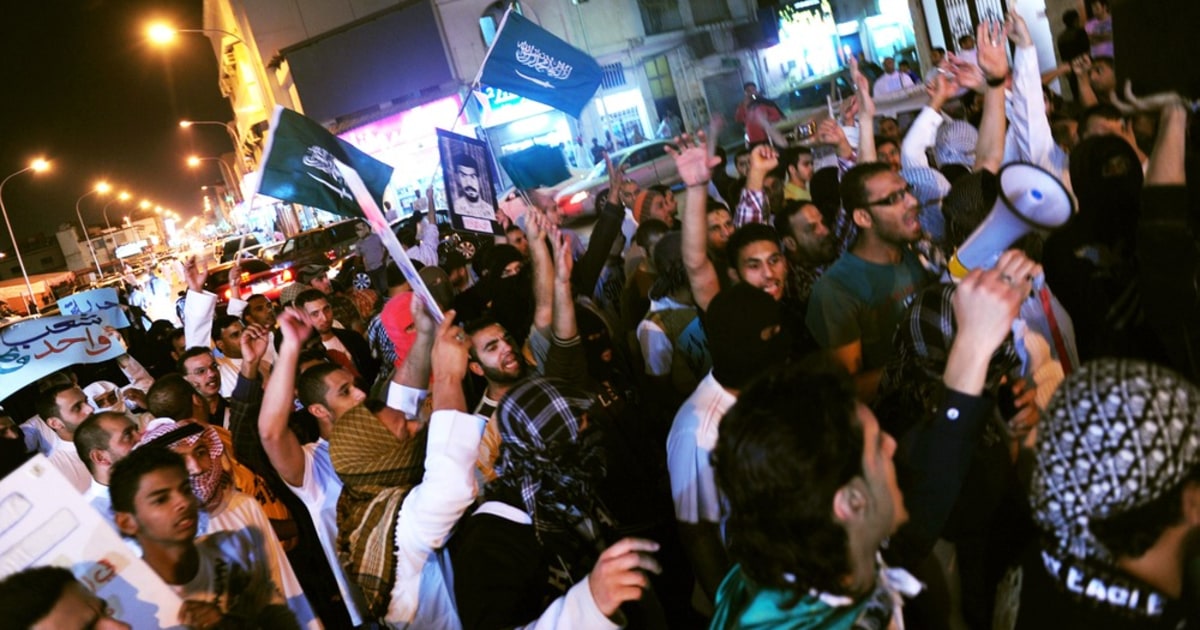 Saudi unrest escalates, police open fire at protest