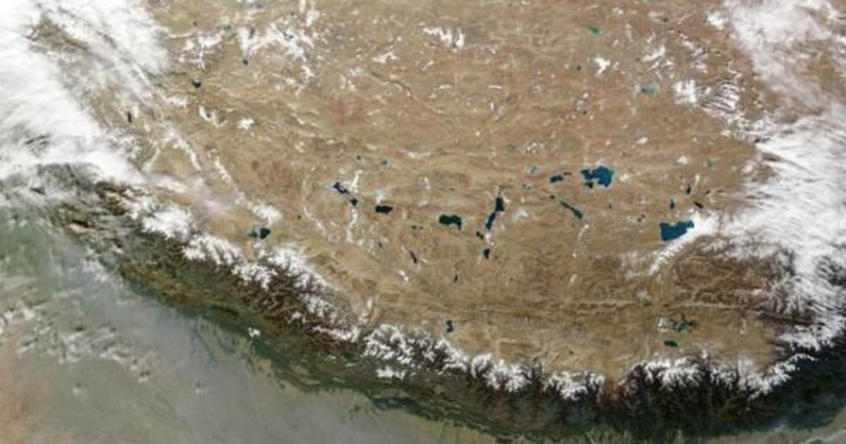 Epic shoving match taking place far below Tibet