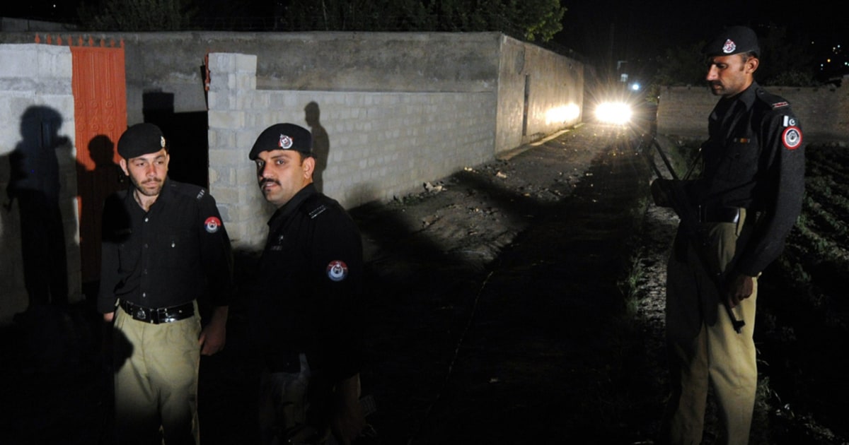 Pakistani army, shaken by raid, faces new scrutiny