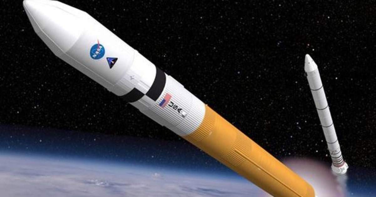 NASA selects new heavy-lift rocket, say sources