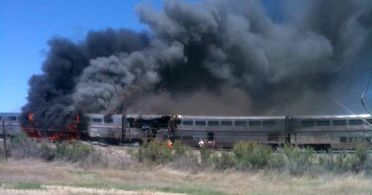 6 dead, 28 unaccounted for after Amtrak crash