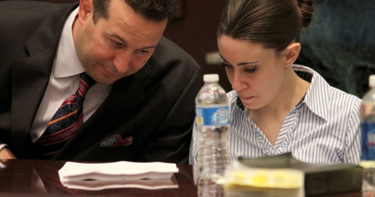 Jury ends 1st day without verdict on Casey Anthony