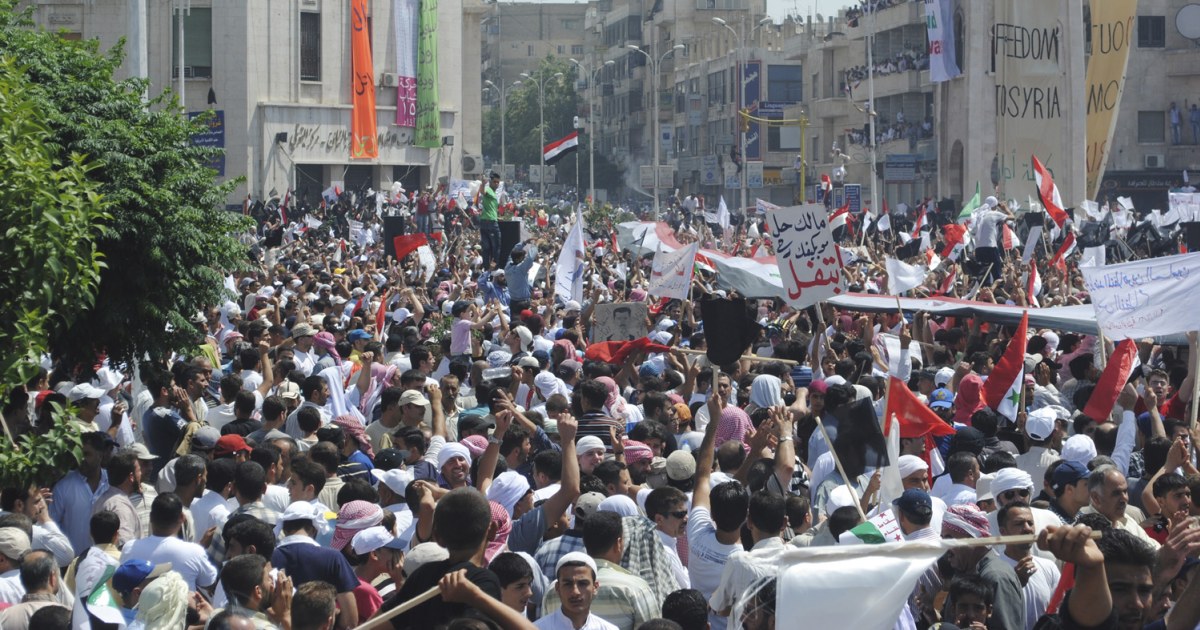 At least 11 killed during mass protests in Syria, witnesses say