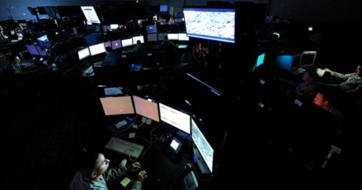Military faces info overload from robot swarms