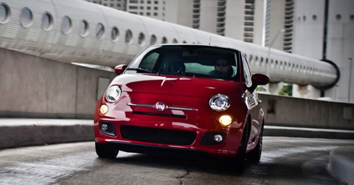 Tiny Fiat 500 looks to charm city-dwellers