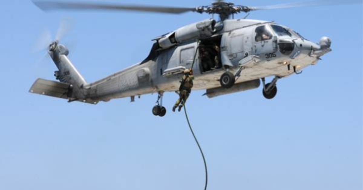 Military dangles prize for helicopter fast-rope solution