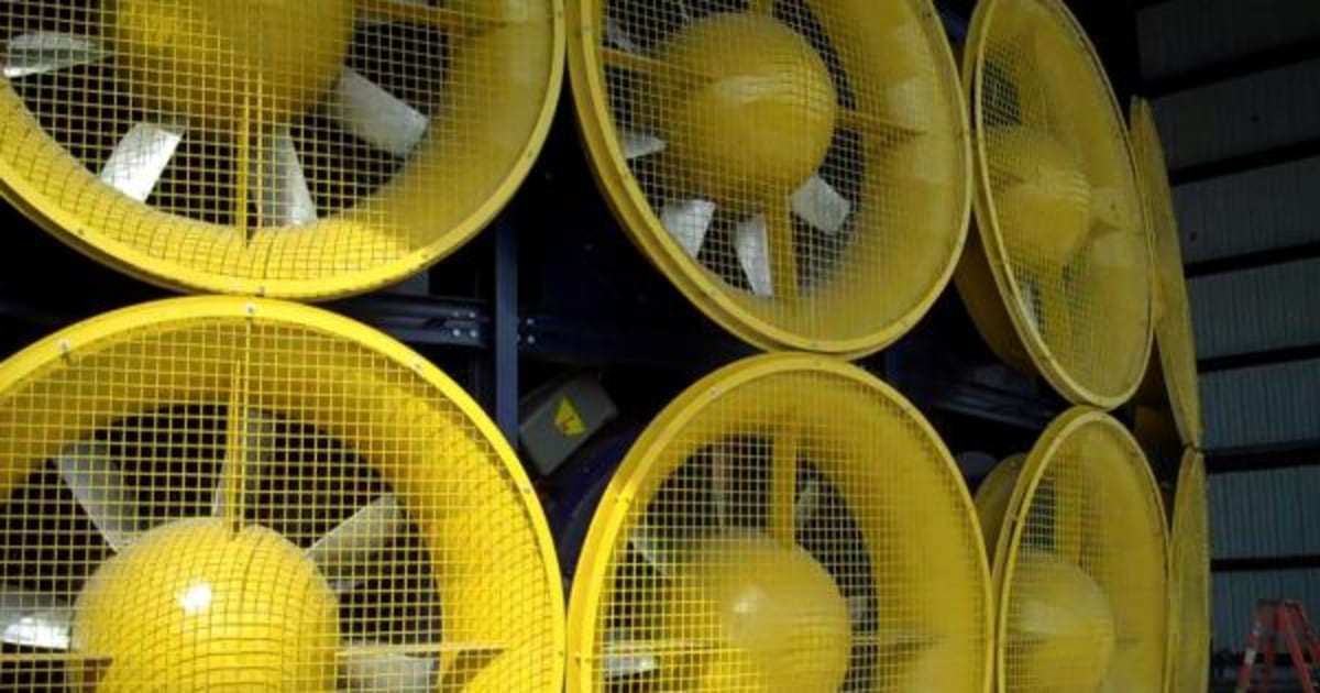 New 'Wall of Wind' hurricane simulator is a blast!