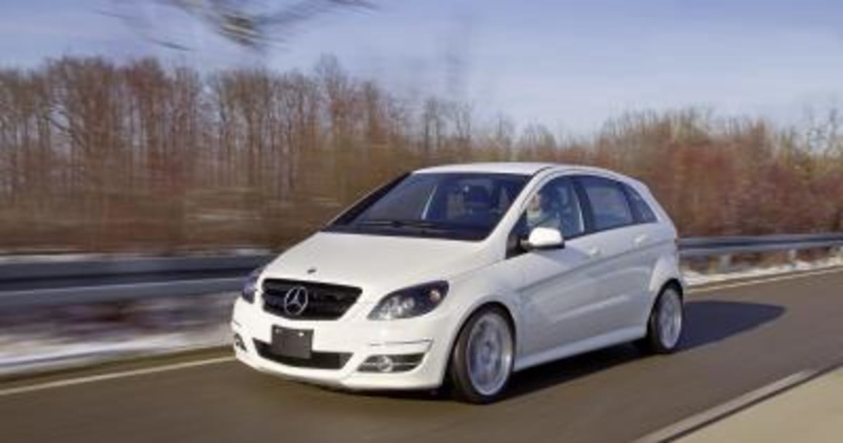 Mercedes gets small to regain traction