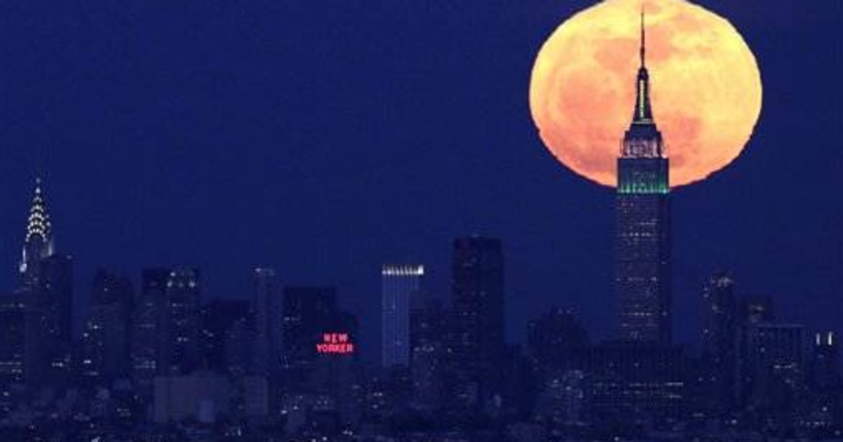 How to see the supermoon — and shooting stars, too