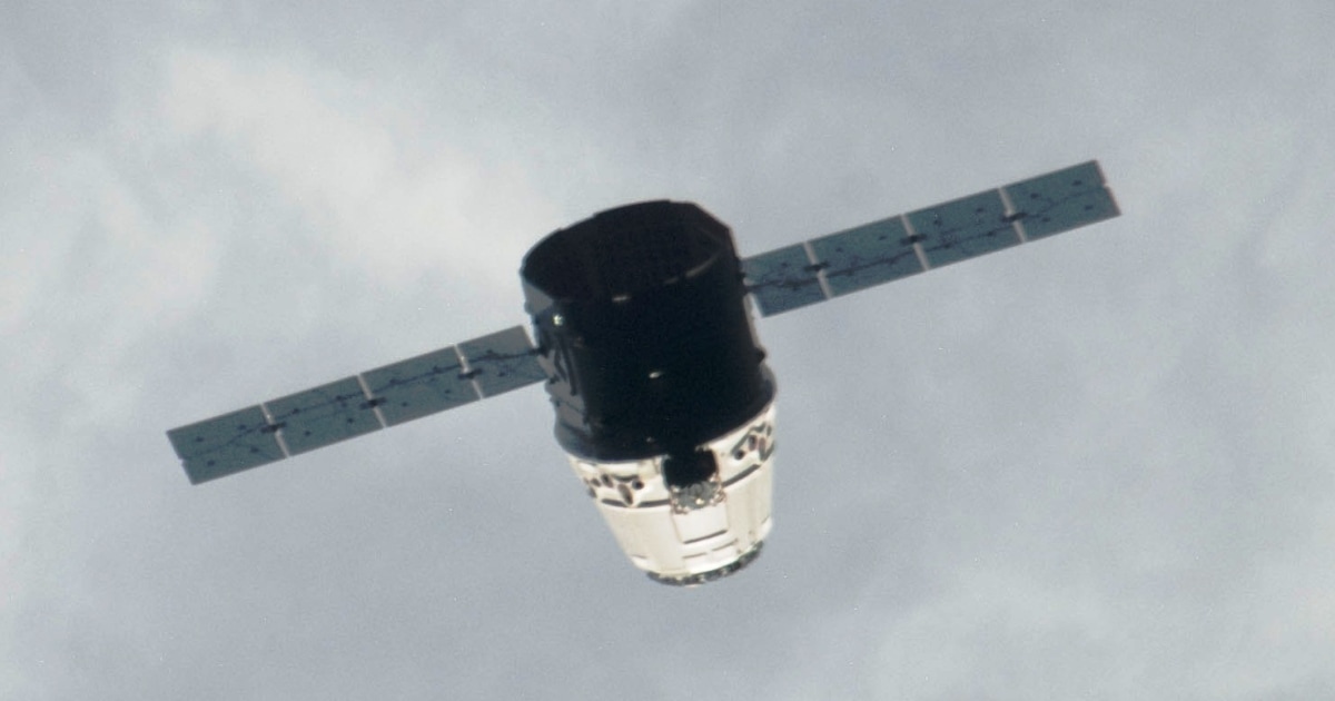 Commercial spacecraft aces space station flyby