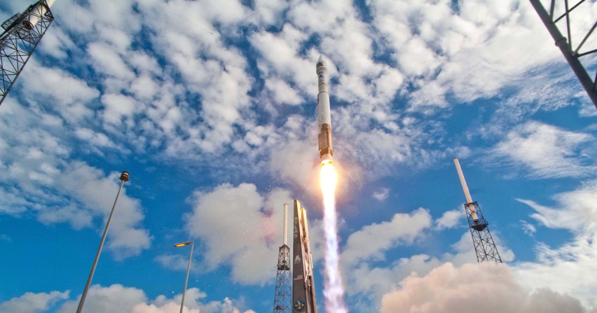 Shhh — Air Forces launches secret US spy satellite