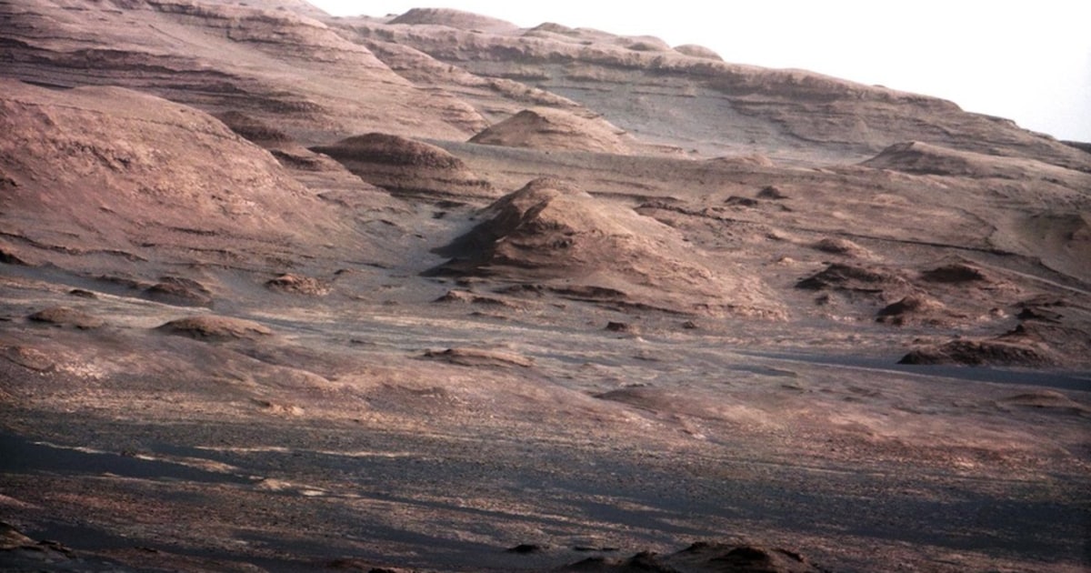 Scientist talks of hunt for life’s building blocks on Mars