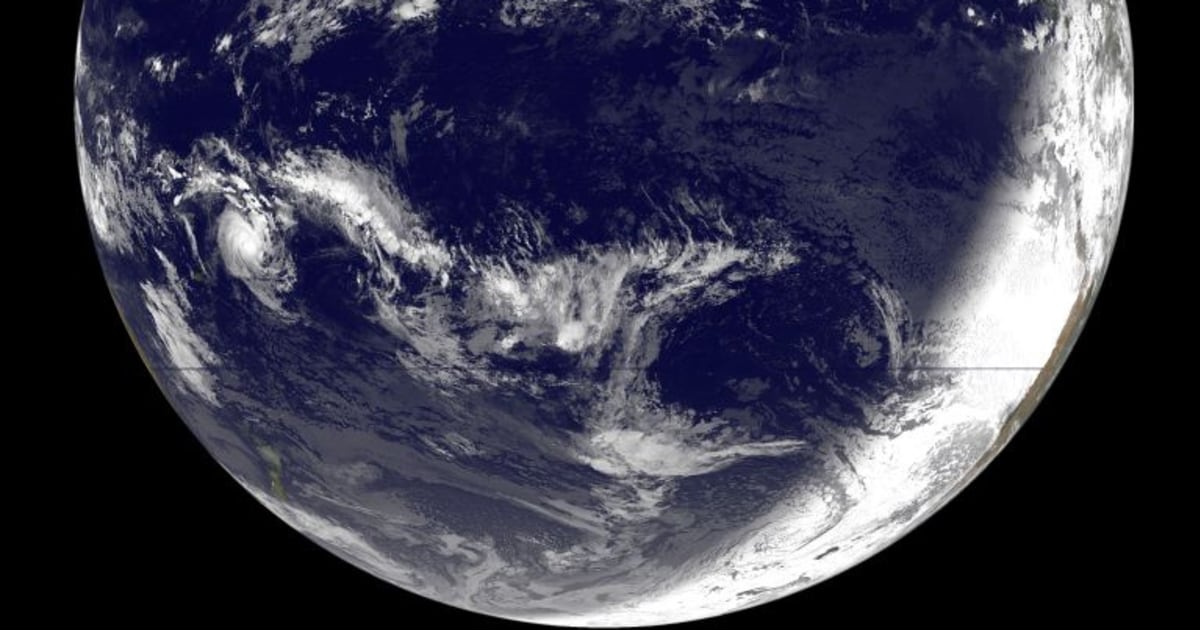 A new idea of how early Earth kept warm despite dimmer sun