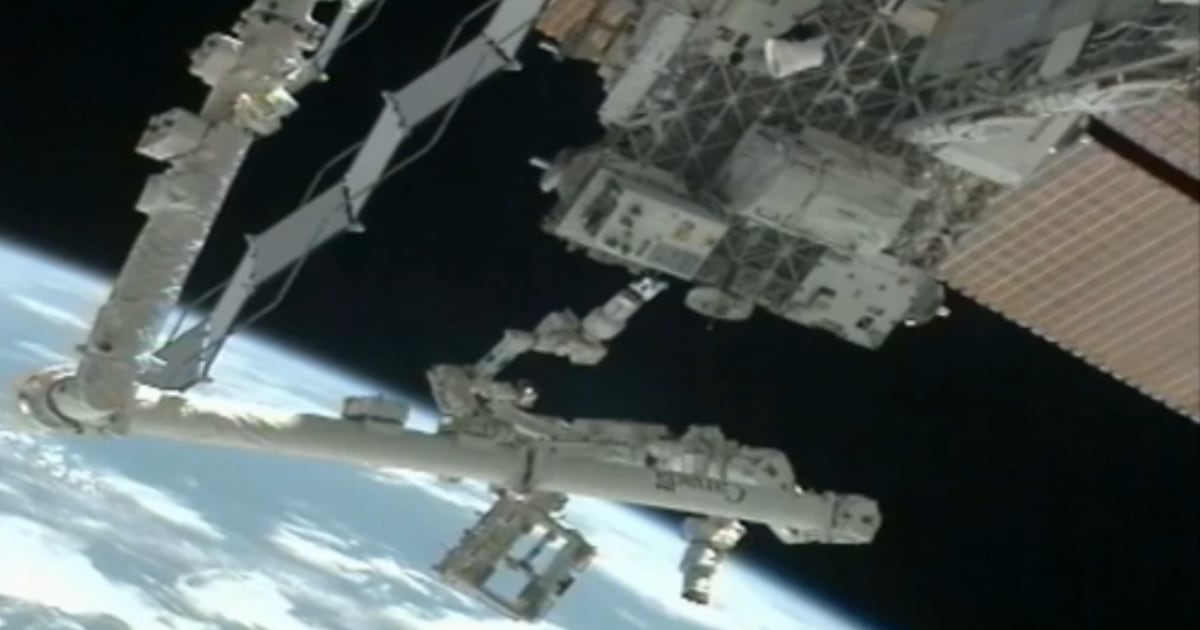 Robotic refueling test resumes on space station