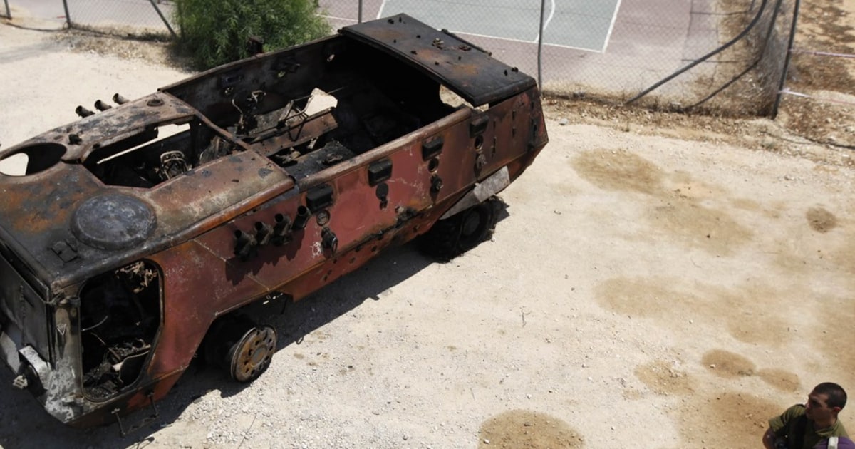 16 Egyptian border guards killed in attack