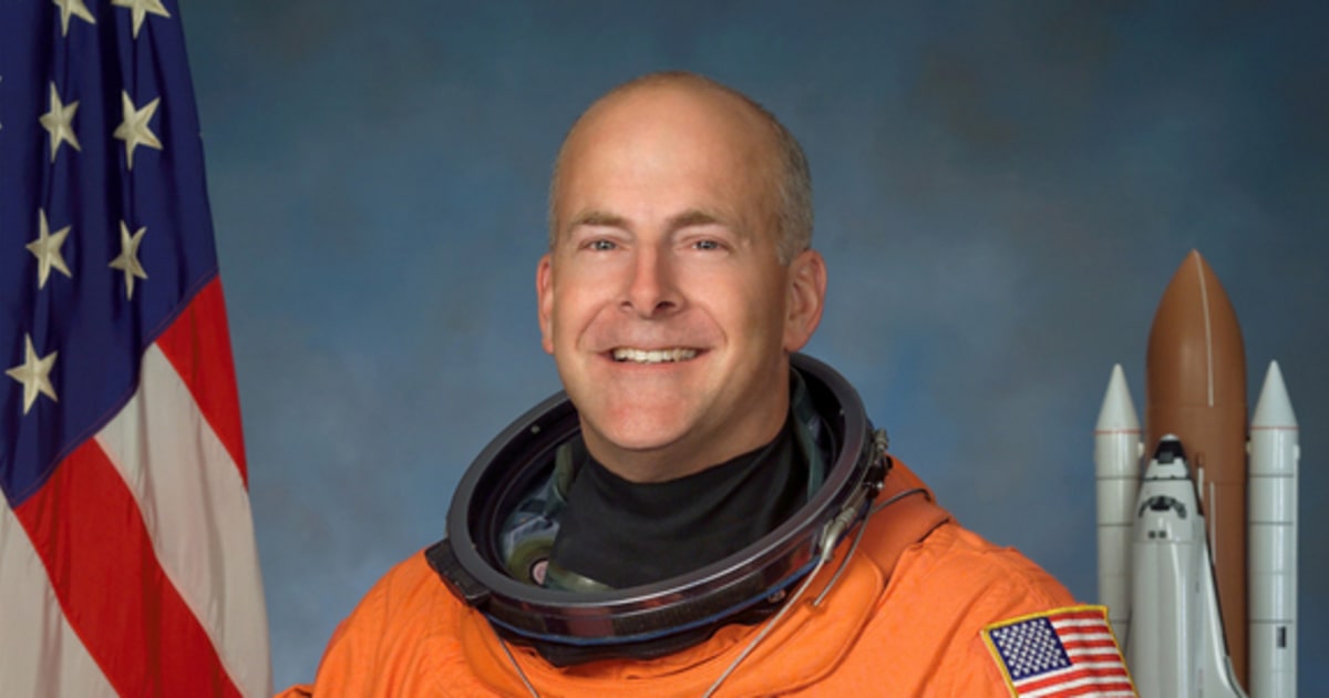 Ex-astronaut Alan Poindexter dies in jet ski accident