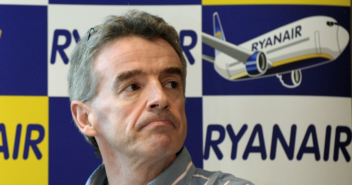 Ryanair boss in humbling apology to rival he libeled