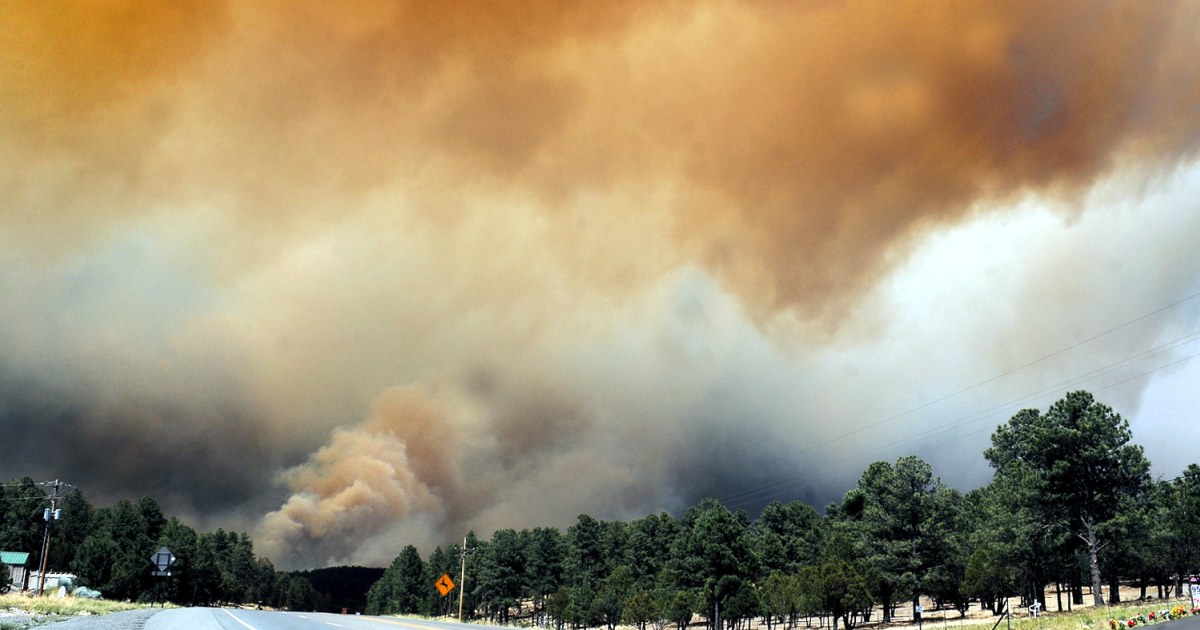 New Mexico, Colo. fires burn out of control